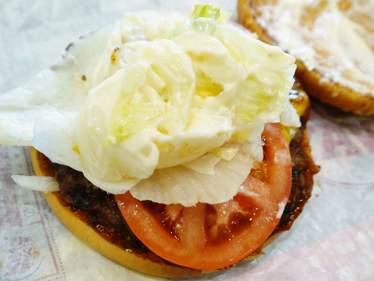 ジャマイカの味でヒーヒーする「ANGRY J WHOPPER」「ANGRY J CHICKEN」を食べてみた - GIGAZINE