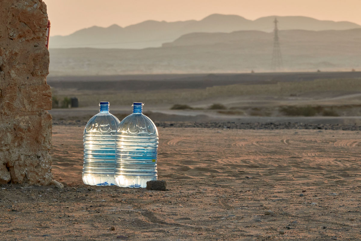 Technology to extract drinking water from the air using 'biodegradable ...