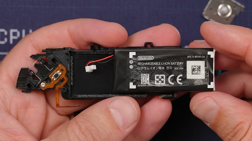 「Nintendo Switch 2」を分解する動画が早くも登場、NVIDIA製カスタムチップやJoy-Con 2のスティックなどが丸裸に